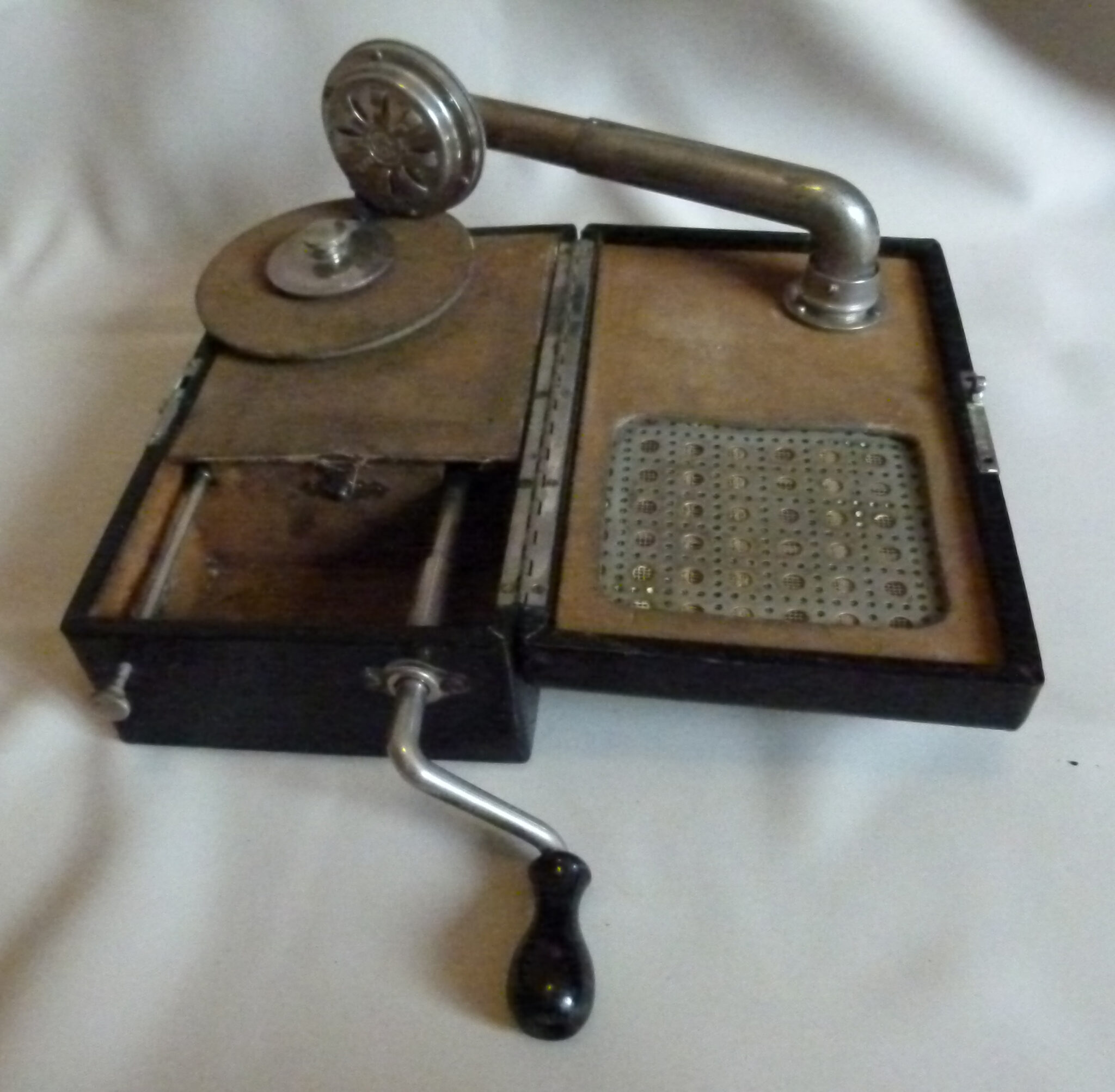 Gramophones: Early Sound technology- adminstruments.com
